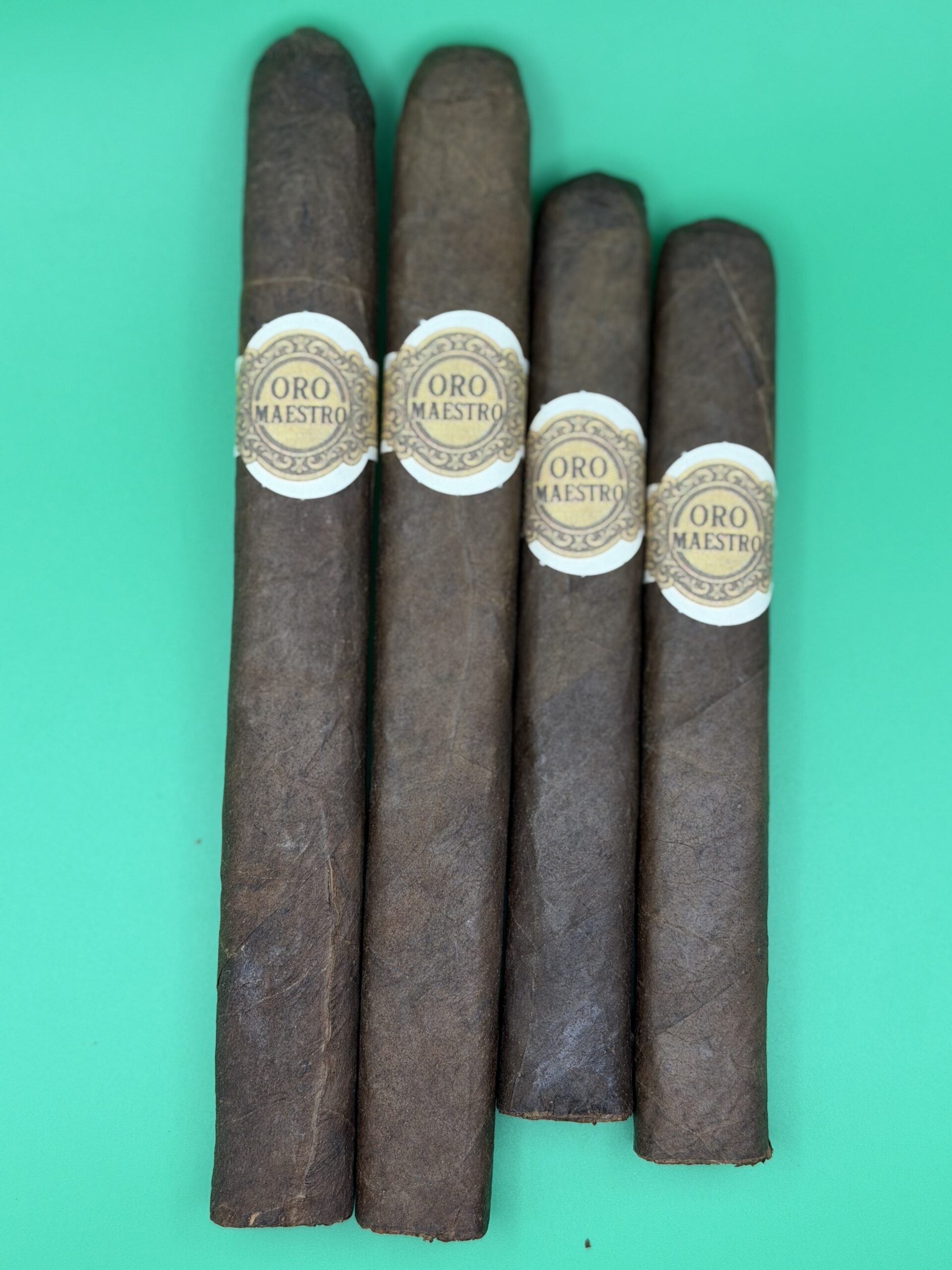 Oro Maestro Cigar: Ultra-Premium Gold-Hued Box Pressed Toro
